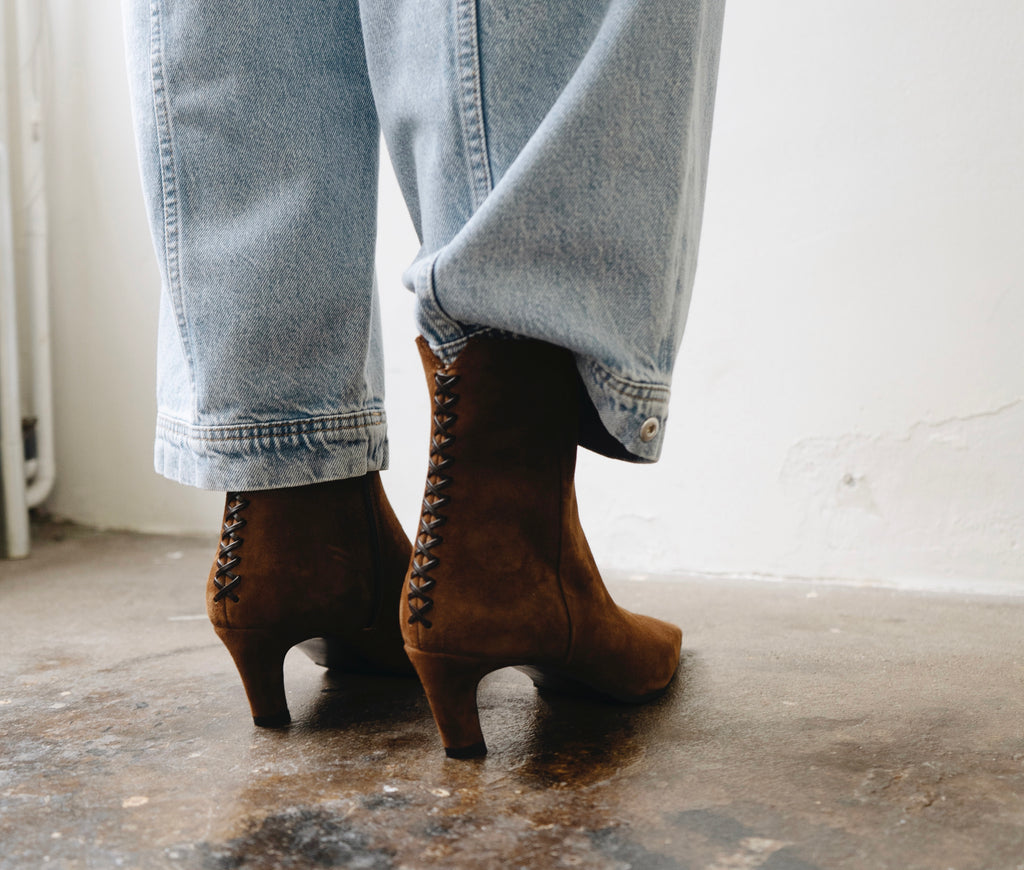 Handgefertigte Damenschuhe aus Italien | SHOOHS Hamburg – SHOOHS GmbH